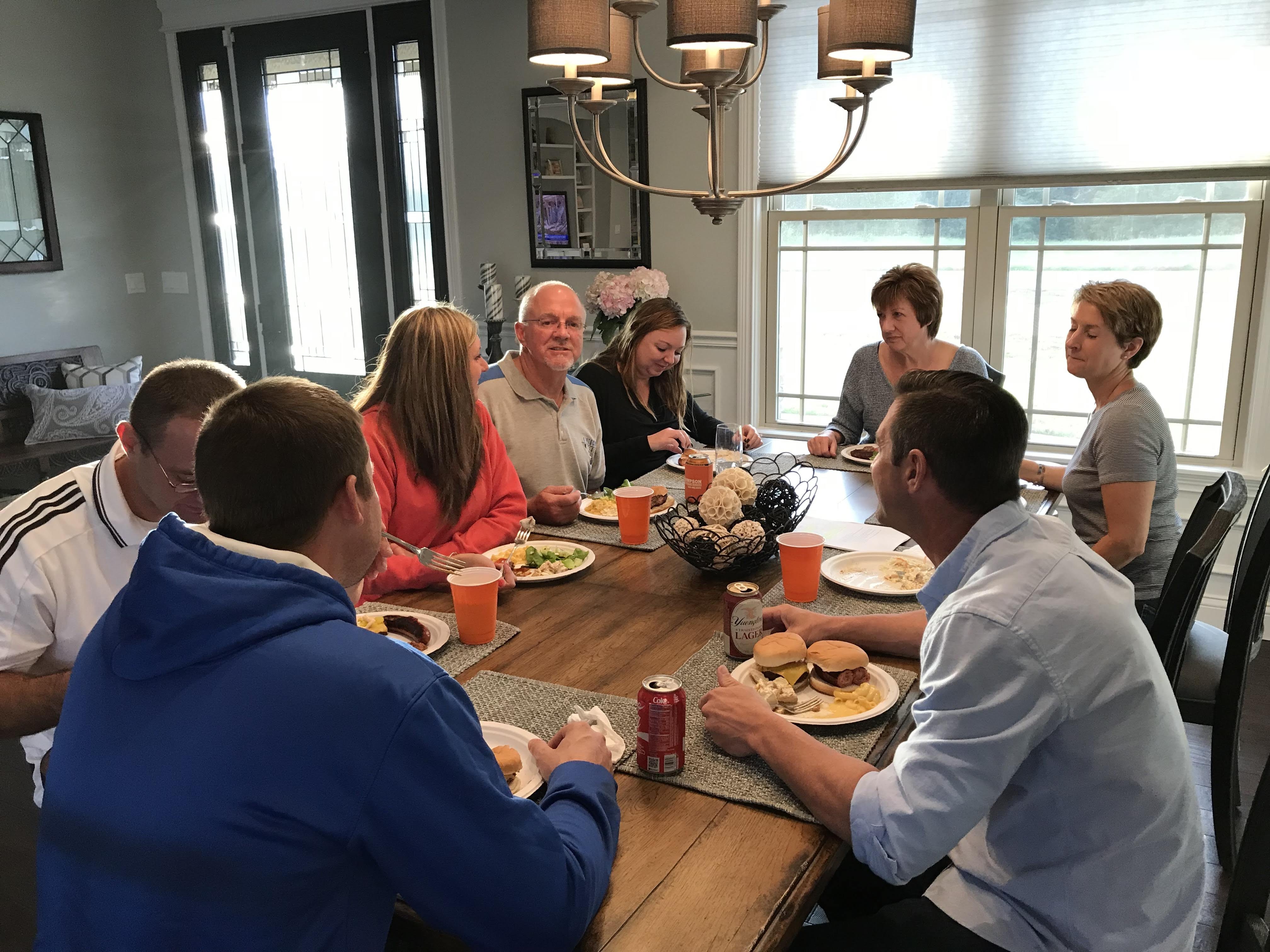 Lindsey’s Kentucky Kitchen Table | Kentucky's Kitchen Table