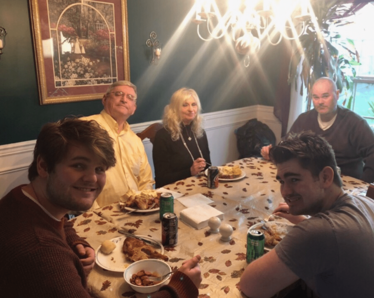 Brandon’s Kentucky Kitchen Table, Georgetown | Kentucky's Kitchen Table