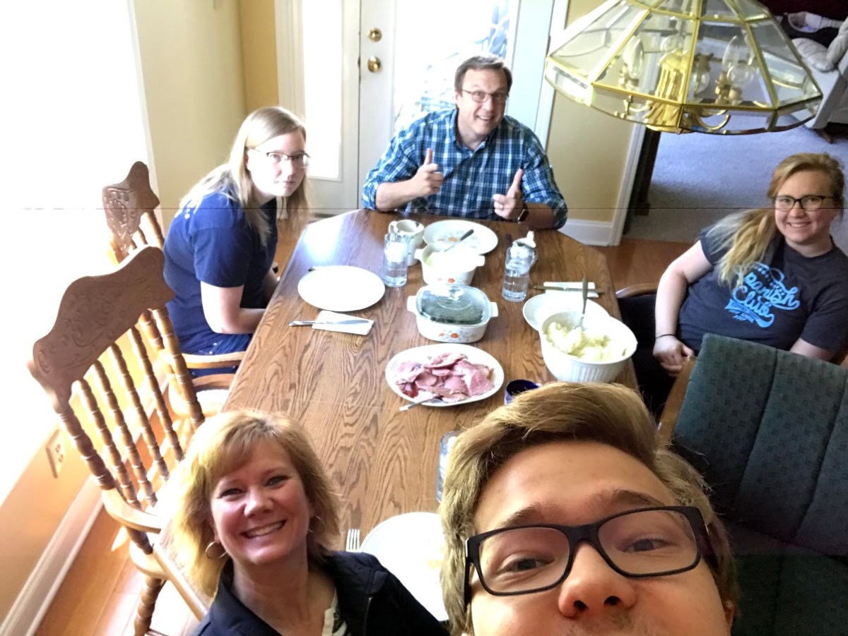 Justin’s Kentucky Kitchen Table | Kentucky's Kitchen Table